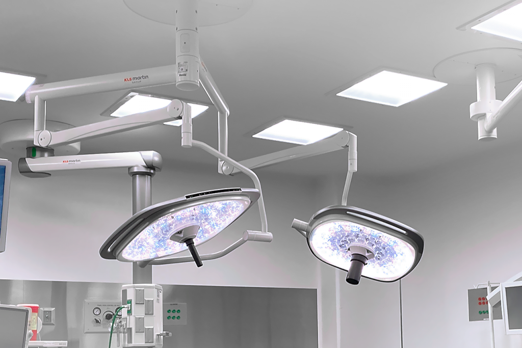 LÁMPARAS | Especialistas de Equipo Médico